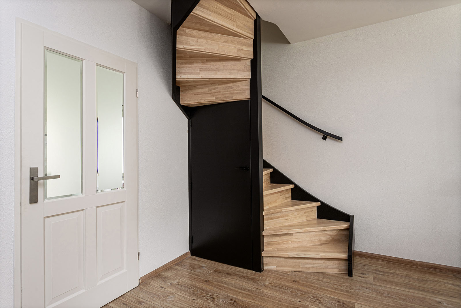 Moderne driekwartstrap - TrapDirect.be